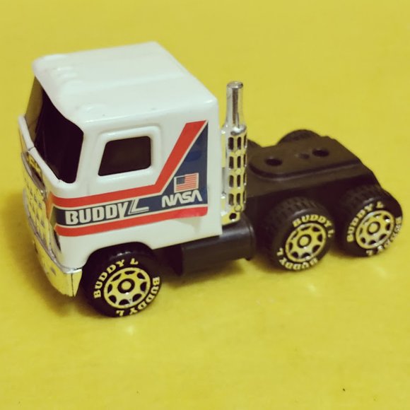 Buddy L | Toys | Buddy L Nasa Semi Truck Cab For Space Shuttle 98 Made ...